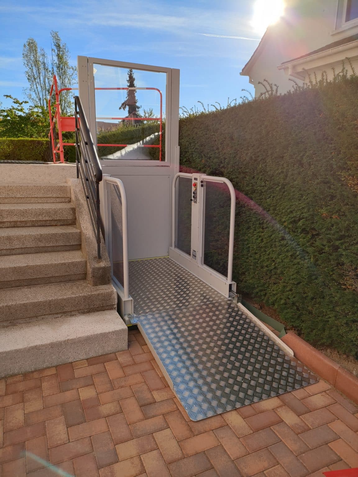 Plateforme élévatrice Liftboy 5 de la marque Lehner – Secteur Colmar ...